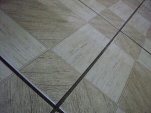 6 Flawless Steps Grout Uneven Tiles: Avoid Disasters! - TheFlooringidea